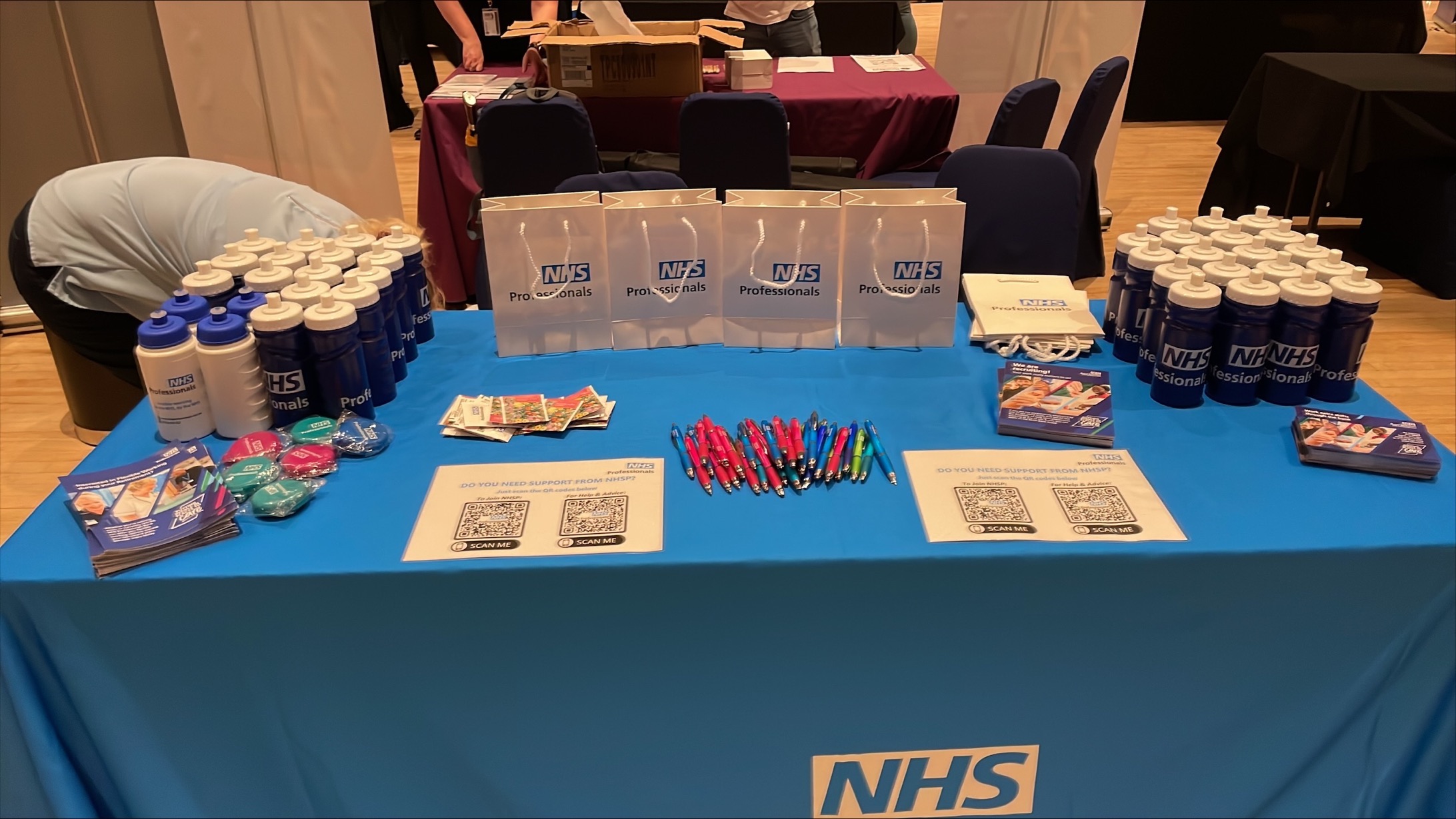 Job Fair Booth Ideas 8 Job Fair Table Ideas To Make A Lasting